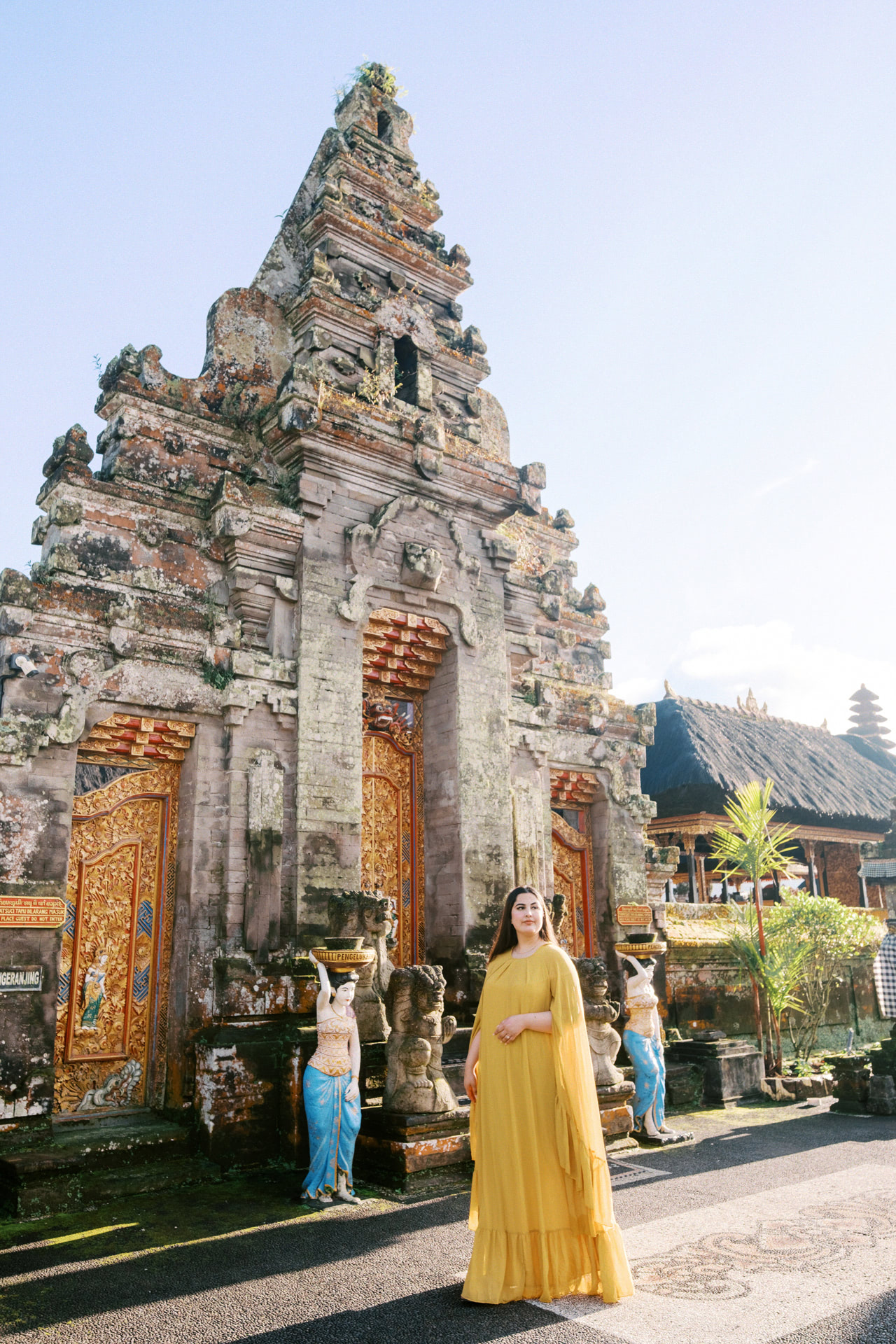 M&U: Bali Temple Gate Photoshoot by Satria - Gusmank