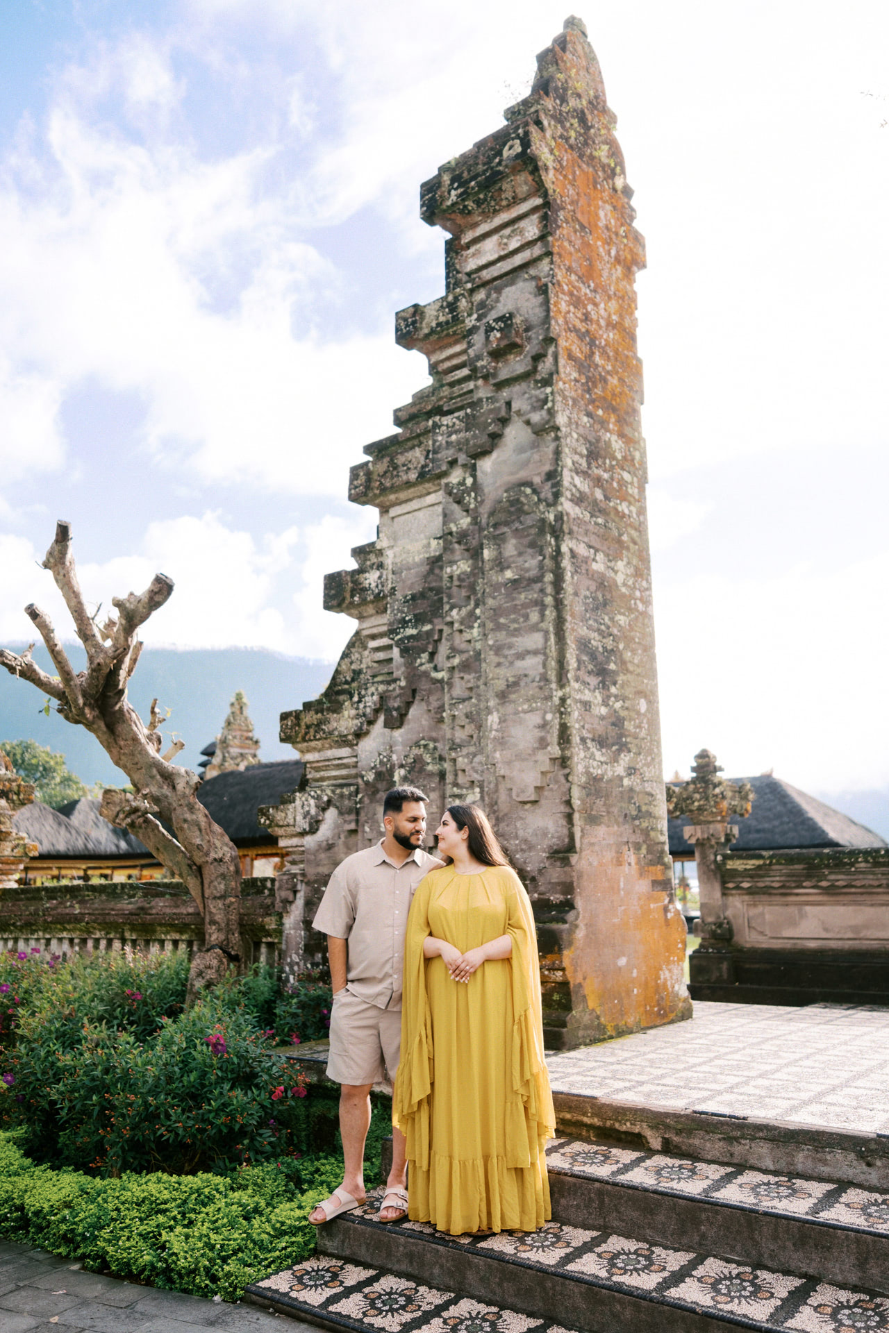 M&U: Bali Temple Gate Photoshoot by Satria - Gusmank